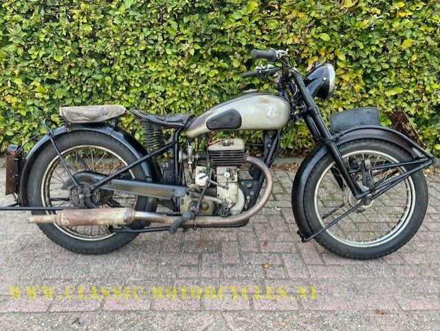 FN M13 1950 - Classic Motorcycles
