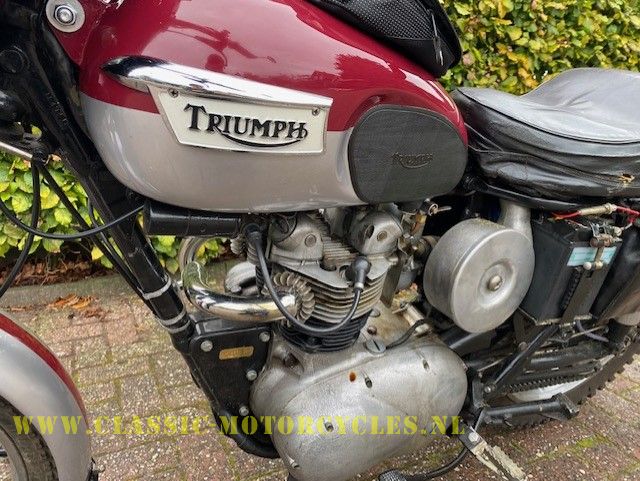 TRIUMPH 3TA 1967 - Classic Motorcycles