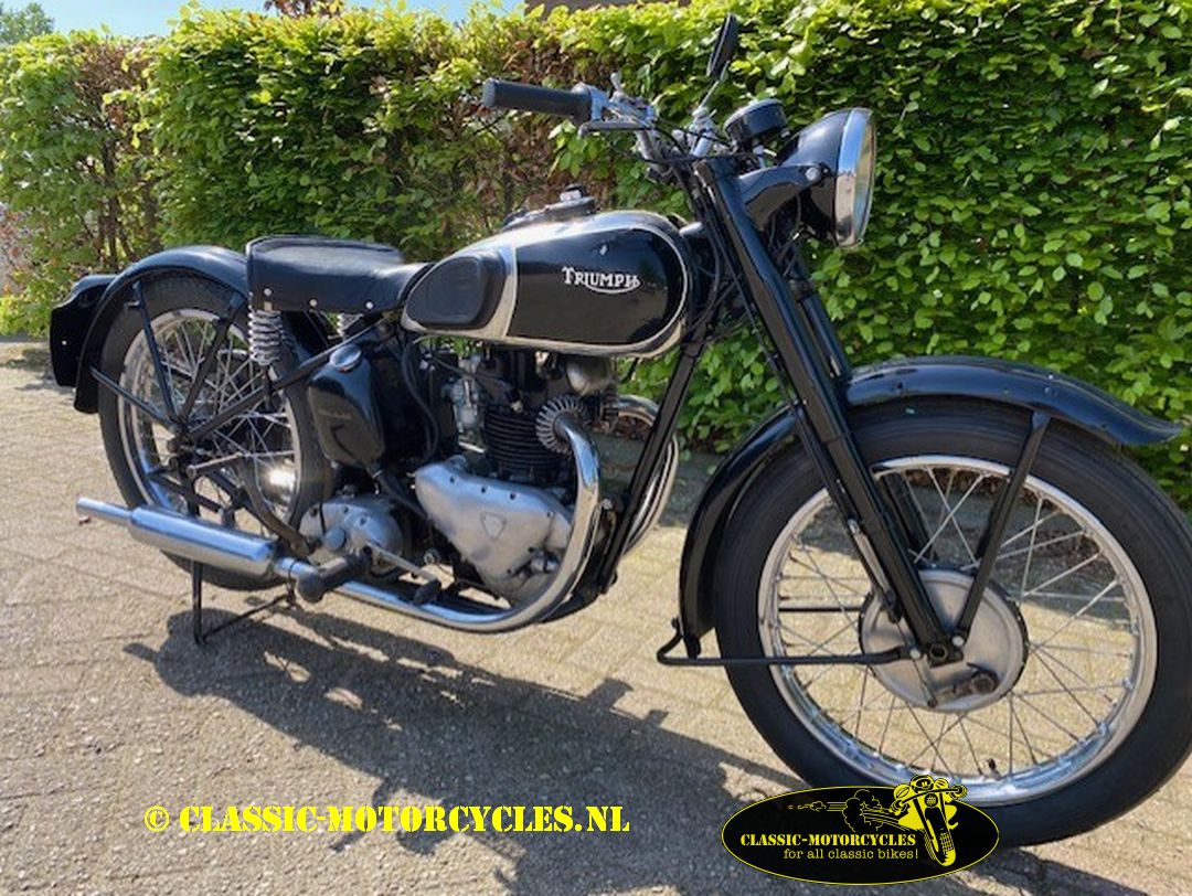 TRIUMPH 3T SPEEDTWIN 350 1947 | Classic Motorcycles