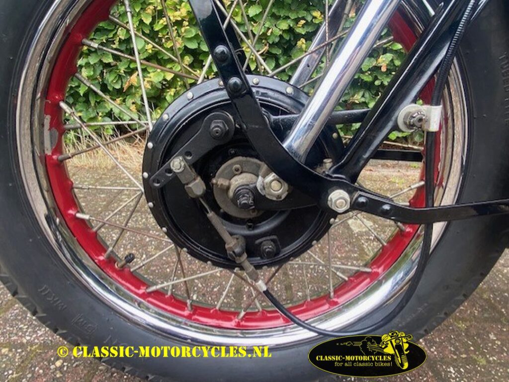 HARLEY DAVIDSON MODEL R 1934 750 CC - Classic Motorcycles